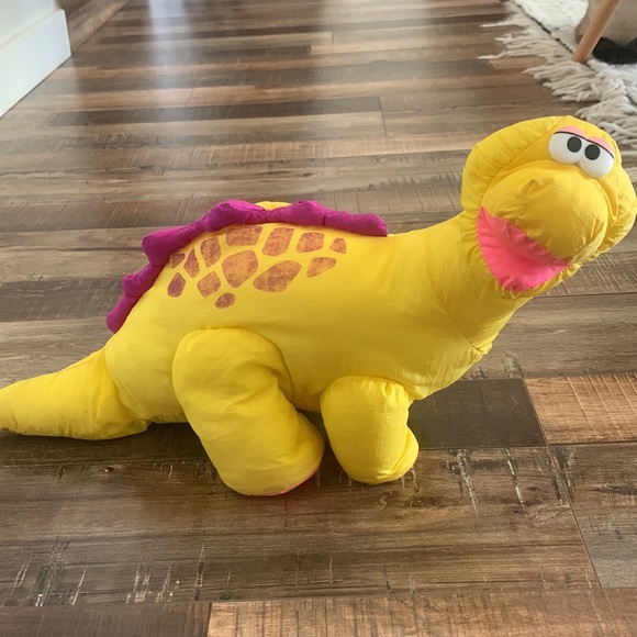 Fisher-Price | Toys | Rare Fisher Price Vintage Dinosaur Puffalump ...